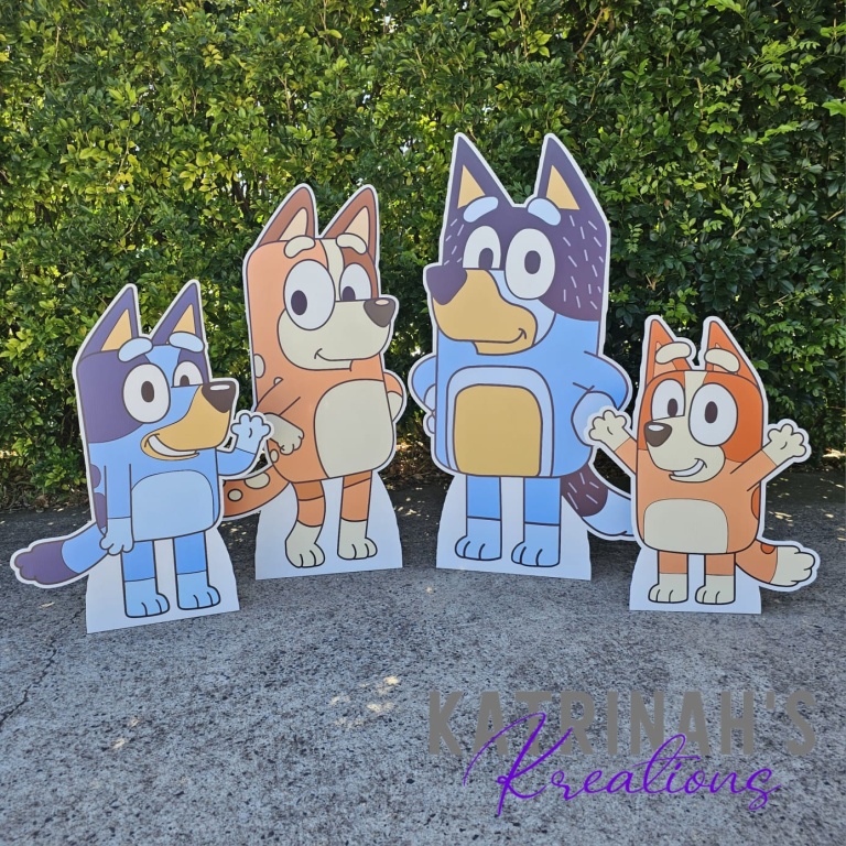 BLUEY CUT OUTS - Bluey and Friends character cutouts
